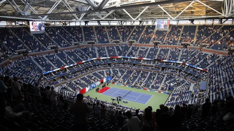 私たちを見る方法テニス予選2025 Abhinav Nair•