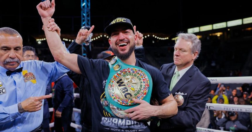 브라이언 멘도자는 누구인가? 복서와 Tim Tszyu 상대의 기록, 약력