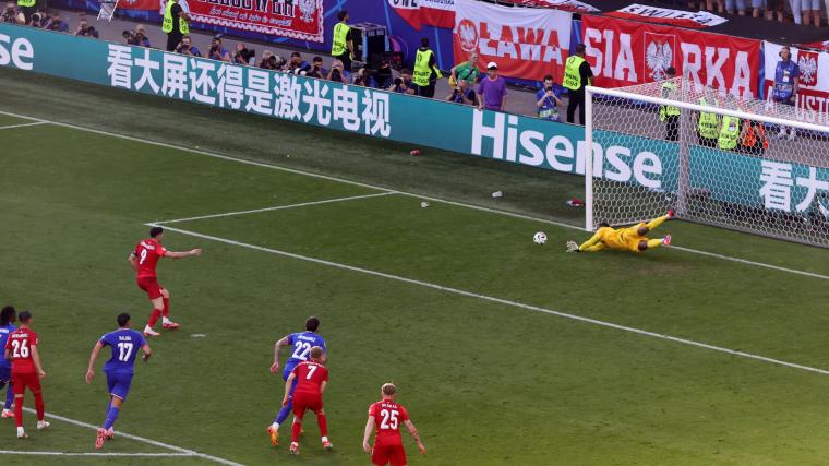 페널티킥 시 스터터스텝이 허용되나요? 레반도프스키 재차 후 런업 및 골키퍼 라인 규칙 설명