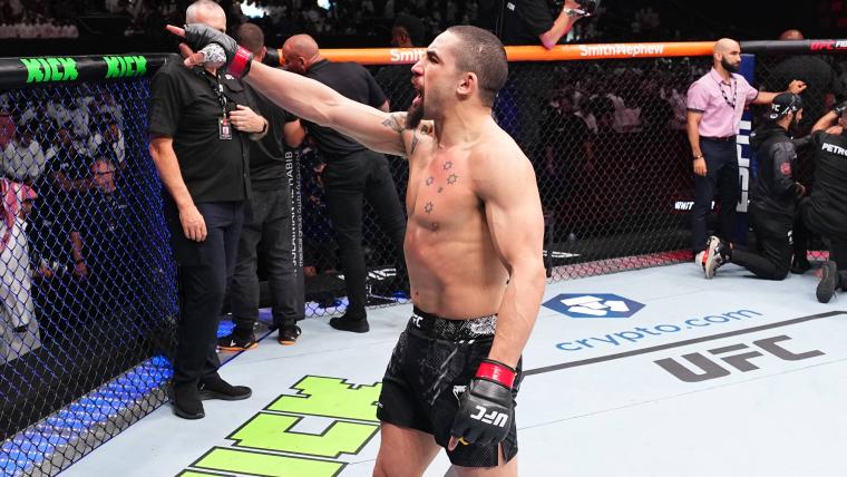 Whittaker, Chimaev를 상대로 호주 엘리트 파이터들과 협력