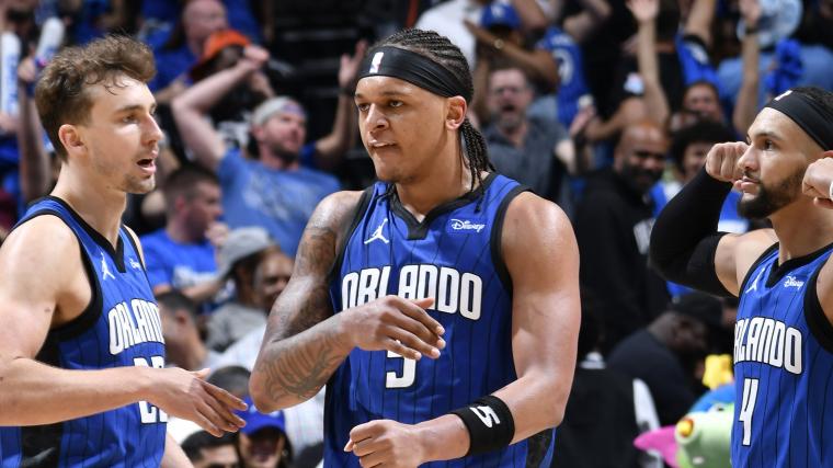 매직은 Bulls의 2억 7,500만 달러 트레이드 루머인 Nathaniel Holloway를 트레이드하여 더 많은 스타 파워를 ...