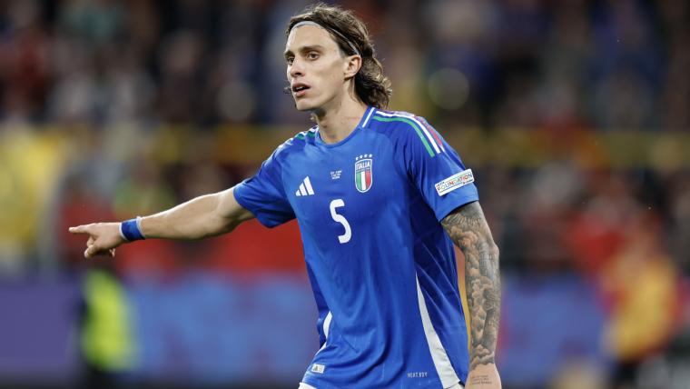 Riccardo Calafiori Fotografado Em Avião Particular Enquanto Estrela Do ...